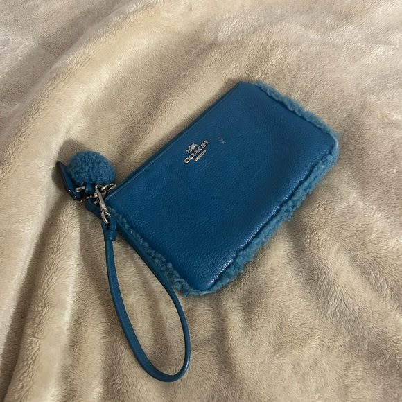 Coach | Bags | Coach Blue Wristlet Preloved | Poshmark